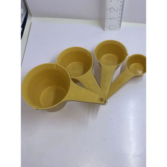 No Brand | Kitchen | Vintagefoley Measuring Cup Set 4 Pc Harvest Gold ...